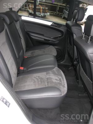 Balts Mercedes-Benz ML 320 2009 Rīga, ar dzinēja tilpumu 3.00 L un nobraukumu 349 tūkst. km par 7800 €, foto 12 vietnē AUTOMOTO.COM.LV
