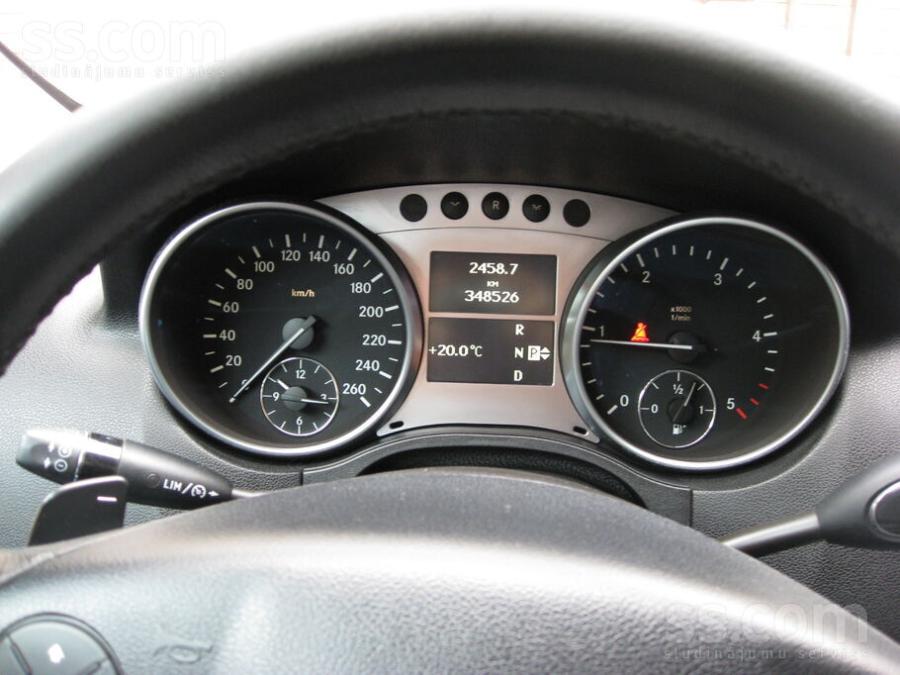 Balts Mercedes-Benz ML 320 2009 Rīga, ar dzinēja tilpumu 3.00 L un nobraukumu 349 tūkst. km par 7800 €, foto 15 vietnē AUTOMOTO.COM.LV