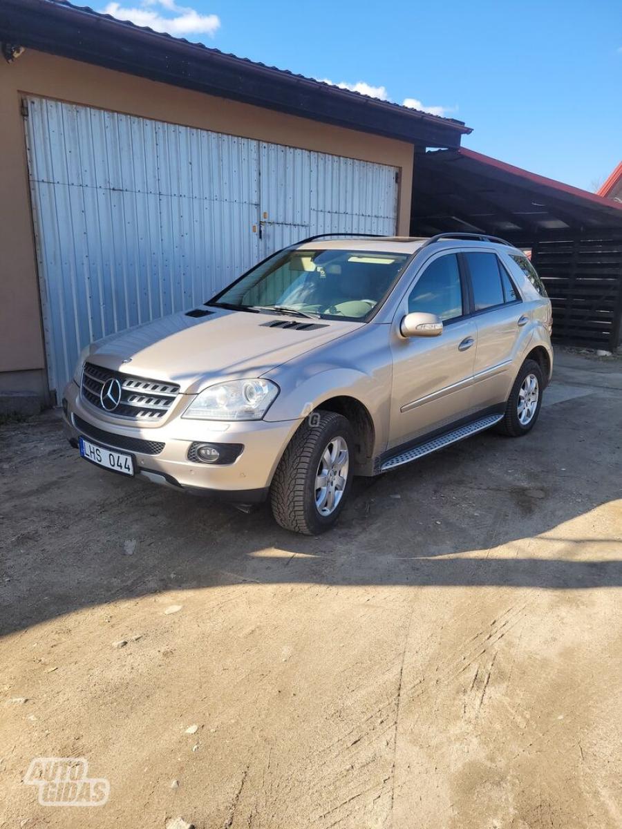 Dzeltens Mercedes-Benz ML 320 2007 Telšiai, ar dzinēja tilpumu 3.00 L un nobraukumu 372 tūkst. km par 6500 €, foto 3 vietnē AUTOMOTO.COM.LV