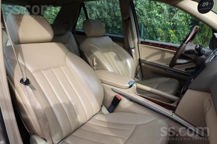 Желтый Мерседес МЛ 320 2007 в Рига, объемом двигателя 3.00 л и пробегом 376 тыс. км за 3495 €, фото 7 на AUTOMOTO.COM.LV