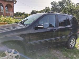 Melns Mercedes-Benz ML 350 2003 Biržai, ar dzinēja tilpumu 3.72 L un nobraukumu 304 tūkst. km par 2950 €, foto 4 vietnē AUTOMOTO.COM.LV