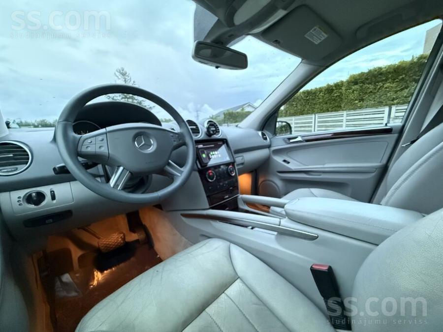 Черный Мерседес МЛ 350 2006 в Рига, объемом двигателя 3.50 л и пробегом 350 тыс. км за 4850 €, фото 8 на AUTOMOTO.COM.LV