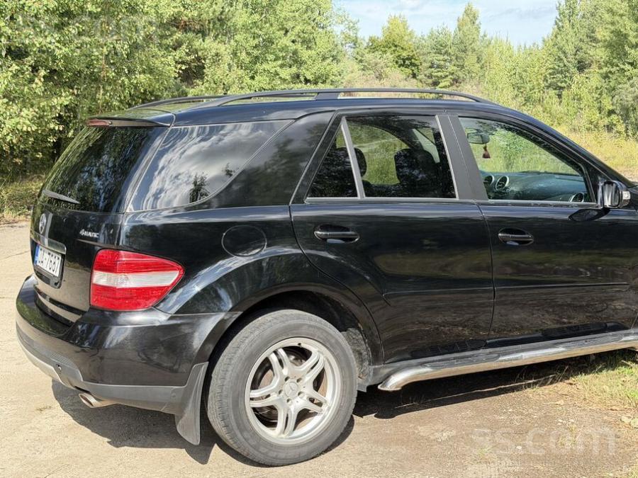 Черный Мерседес МЛ 350 2006 в Рига, объемом двигателя 3.50 л и пробегом 233 тыс. км за 4999 €, фото 11 на AUTOMOTO.COM.LV