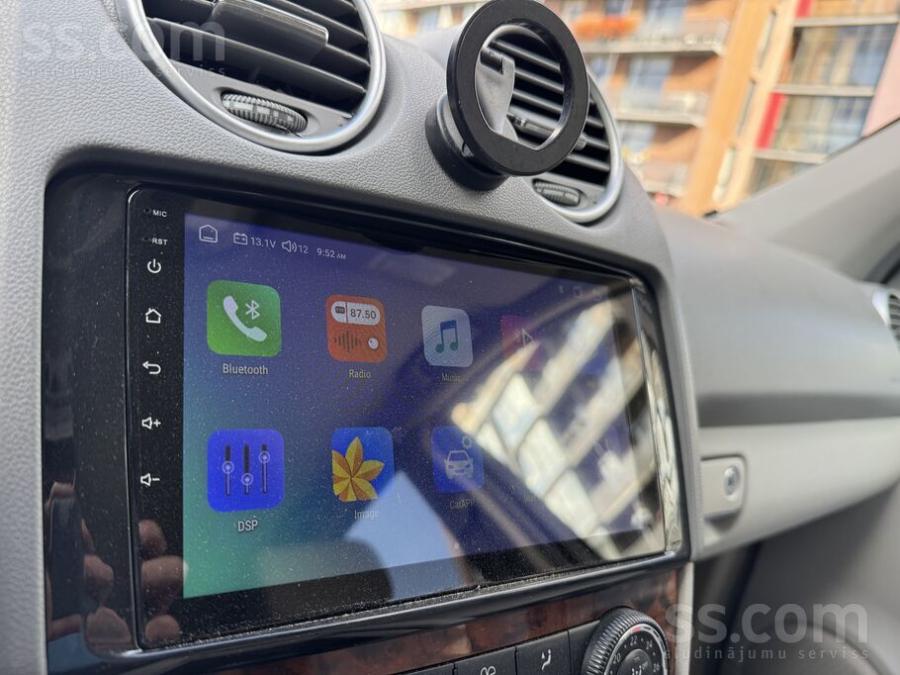 Black Mercedes-Benz ML 350 2006 in Riga, with an engine capacity of 3.50 L and mileage of 360 thousand km for 4390 €, photo 9 on AUTOMOTO.COM.LV