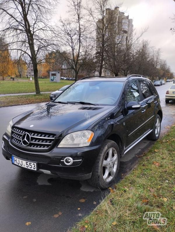 Melns Mercedes-Benz ML 350 2008 Viļņa, ar dzinēja tilpumu 3.50 L un nobraukumu 324 tūkst. km par 6900 €, foto 6 vietnē AUTOMOTO.COM.LV