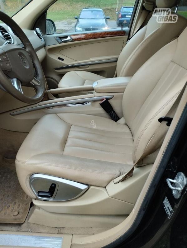 Melns Mercedes-Benz ML 350 2008 Viļņa, ar dzinēja tilpumu 3.50 L un nobraukumu 324 tūkst. km par 6900 €, foto 9 vietnē AUTOMOTO.COM.LV