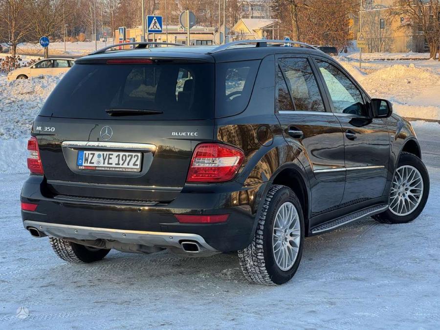 Melns Mercedes-Benz ML 350 2009 Jonava, ar dzinēja tilpumu 3.00 L un nobraukumu 285 tūkst. km par 9650 €, foto 9 vietnē AUTOMOTO.COM.LV
