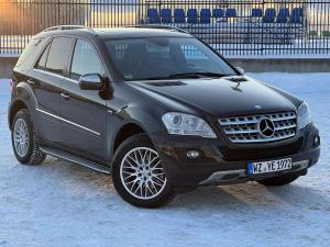 Melns Mercedes-Benz ML 350 2009 Jonava, ar dzinēja tilpumu 3.00 L un nobraukumu 285 tūkst. km par 9650 €, foto 13 vietnē AUTOMOTO.COM.LV