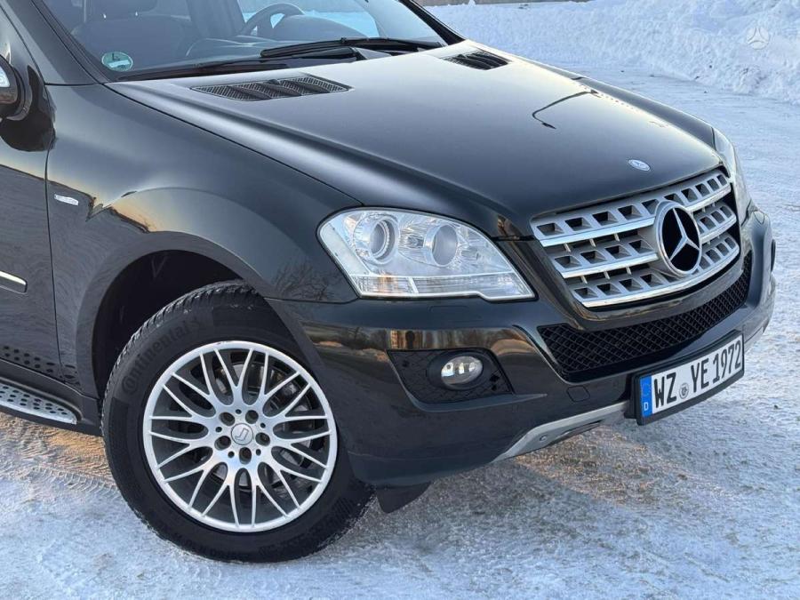 Melns Mercedes-Benz ML 350 2009 Jonava, ar dzinēja tilpumu 3.00 L un nobraukumu 285 tūkst. km par 9650 €, foto 15 vietnē AUTOMOTO.COM.LV