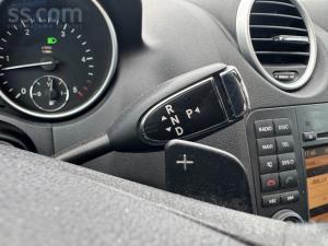 Черный Мерседес МЛ 350 2009 в Огре, объемом двигателя 3.00 л и пробегом 307 тыс. км за 6950 €, фото 17 на AUTOMOTO.COM.LV