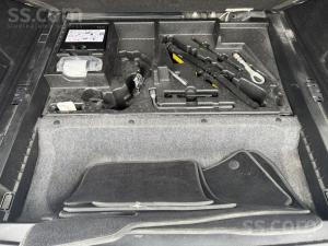 Черный Мерседес МЛ 350 2009 в Огре, объемом двигателя 3.00 л и пробегом 307 тыс. км за 6950 €, фото 21 на AUTOMOTO.COM.LV