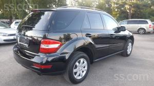 Черный Мерседес МЛ 350 2009 в Рига, объемом двигателя 3.00 л и пробегом 278 тыс. км за 8000 €, фото 6 на AUTOMOTO.COM.LV