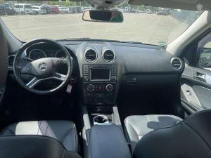 Black Mercedes-Benz ML 350 2009 in Marijampole, with an engine capacity of 3.00 L and mileage of 254 thousand km for 8800 €, photo 11 on AUTOMOTO.COM.LV
