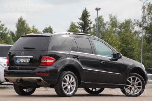 Melns Mercedes-Benz ML 350 2010 Tukums, ar dzinēja tilpumu 3.00 L un nobraukumu 385 tūkst. km par 7950 €, foto 6 vietnē AUTOMOTO.COM.LV