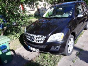 Black Mercedes-Benz ML 350 2010 in Vilnius, with an engine capacity of 2.99 L and mileage of 144 thousand km for 8400 €, photo  on AUTOMOTO.COM.LV