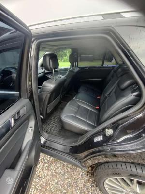 Melns Mercedes-Benz ML 350 2010 Šilalė, ar dzinēja tilpumu 2.99 L un nobraukumu 300 tūkst. km par 8450 €, foto 13 vietnē AUTOMOTO.COM.LV