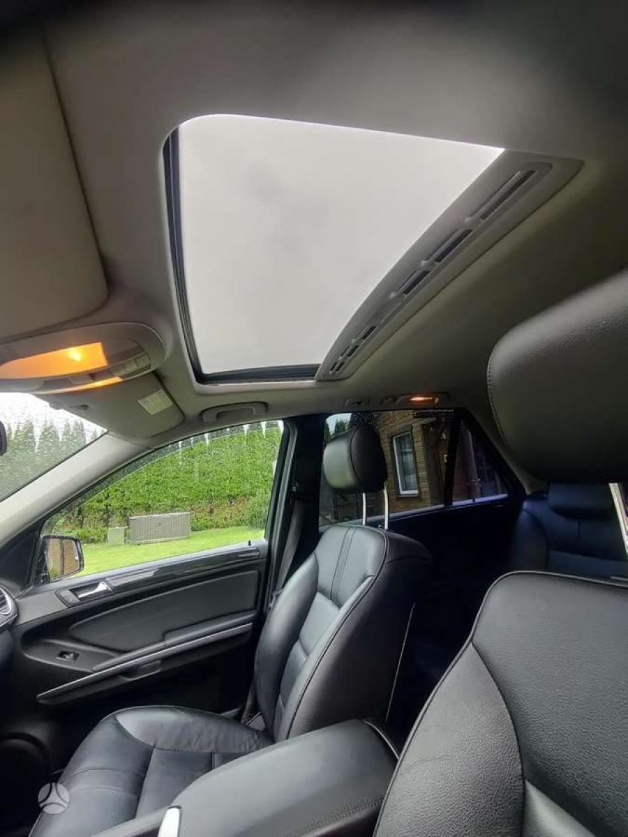 Melns Mercedes-Benz ML 350 2010 Šilalė, ar dzinēja tilpumu 2.99 L un nobraukumu 300 tūkst. km par 8450 €, foto 14 vietnē AUTOMOTO.COM.LV