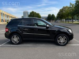 Black Mercedes-Benz ML 350 2010 in Riga, with an engine capacity of 3.00 L and mileage of 222 thousand km for 9800 €, photo  on AUTOMOTO.COM.LV