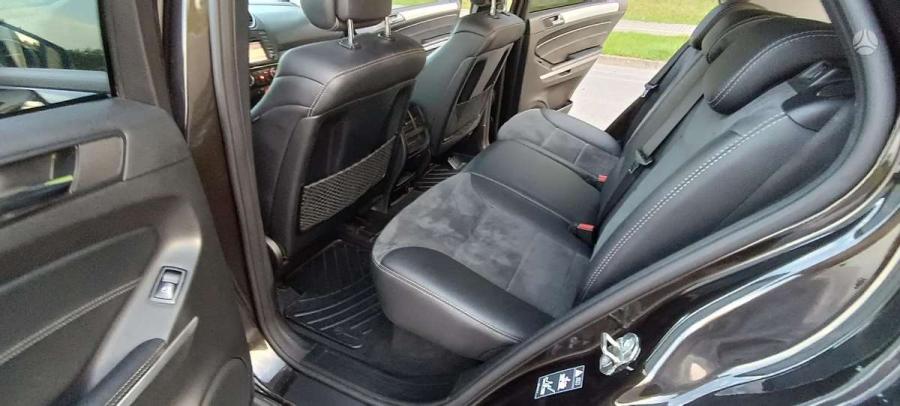 Black Mercedes-Benz ML 350 2010 in Alytus, with an engine capacity of 3.00 L and mileage of 343 thousand km for 7850 €, photo 22 on AUTOMOTO.COM.LV