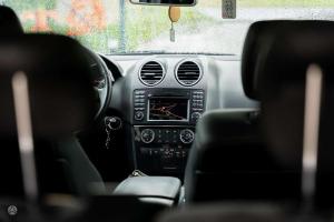 Melns Mercedes-Benz ML 350 2010 Viļņa, ar dzinēja tilpumu 2.99 L un nobraukumu 360 tūkst. km par 7990 €, foto 21 vietnē AUTOMOTO.COM.LV
