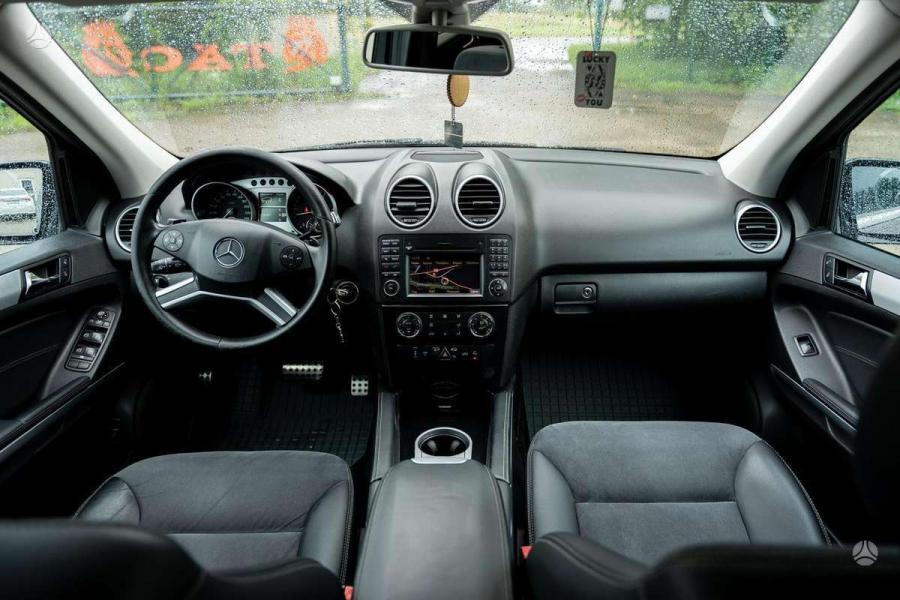 Melns Mercedes-Benz ML 350 2010 Viļņa, ar dzinēja tilpumu 2.99 L un nobraukumu 360 tūkst. km par 7990 €, foto 26 vietnē AUTOMOTO.COM.LV