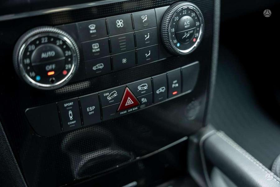 Melns Mercedes-Benz ML 350 2010 Viļņa, ar dzinēja tilpumu 2.99 L un nobraukumu 360 tūkst. km par 7990 €, foto 36 vietnē AUTOMOTO.COM.LV