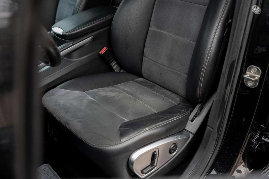 Melns Mercedes-Benz ML 350 2010 Viļņa, ar dzinēja tilpumu 2.99 L un nobraukumu 360 tūkst. km par 7990 €, foto 40 vietnē AUTOMOTO.COM.LV