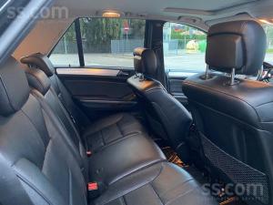 Melns Mercedes-Benz ML 350 2010 Rīga, ar dzinēja tilpumu 3.00 L un nobraukumu 291 tūkst. km par 8850 €, foto 9 vietnē AUTOMOTO.COM.LV
