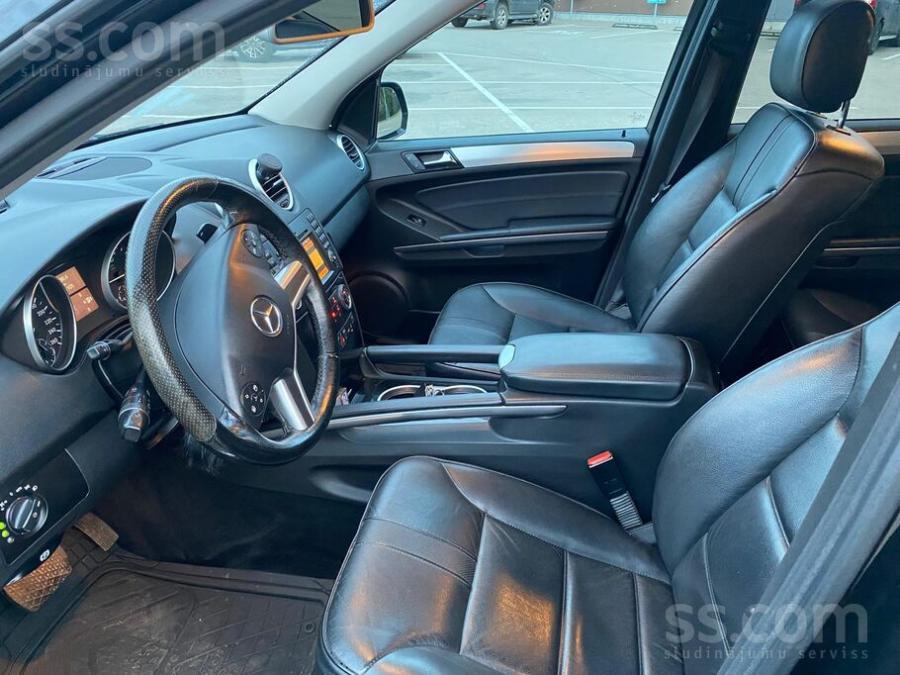 Melns Mercedes-Benz ML 350 2010 Rīga, ar dzinēja tilpumu 3.00 L un nobraukumu 291 tūkst. km par 8850 €, foto 12 vietnē AUTOMOTO.COM.LV