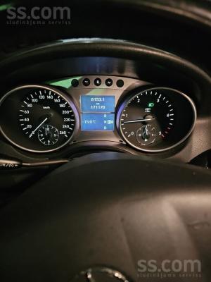 Melns Mercedes-Benz ML 350 2011 Rīga, ar dzinēja tilpumu 3.00 L un nobraukumu 171 tūkst. km par 9200 €, foto 4 vietnē AUTOMOTO.COM.LV