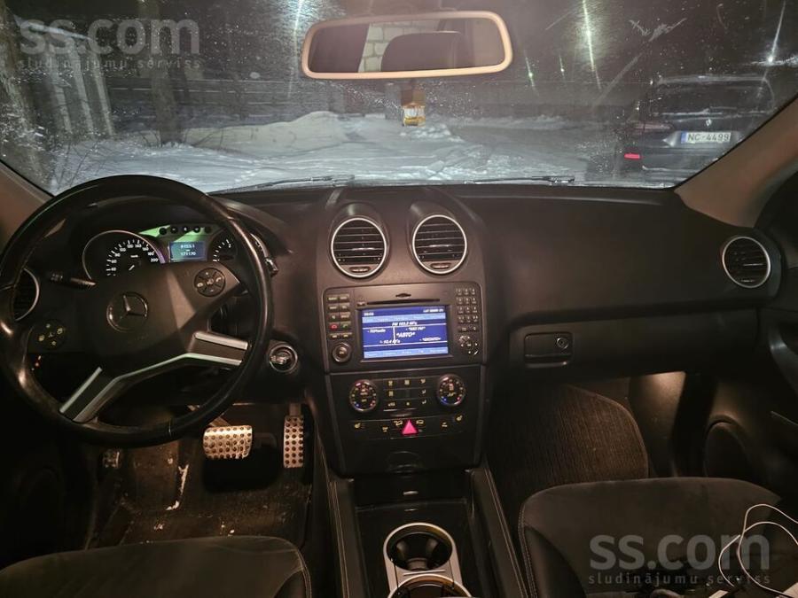 Melns Mercedes-Benz ML 350 2011 Rīga, ar dzinēja tilpumu 3.00 L un nobraukumu 171 tūkst. km par 9200 €, foto 6 vietnē AUTOMOTO.COM.LV