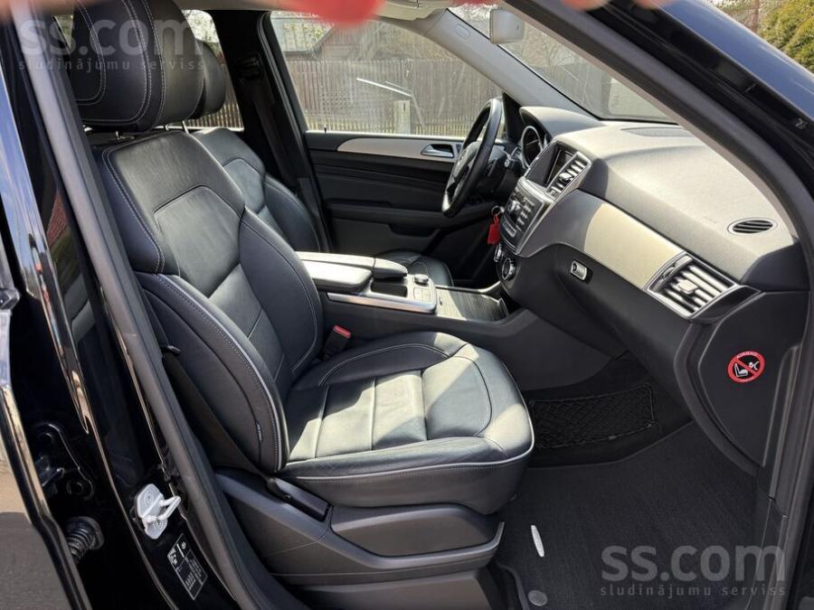 Melns Mercedes-Benz ML 350 2011 Jūrmala, ar dzinēja tilpumu 3.00 L un nobraukumu 0 tūkst. km par 13550 €, foto 19 vietnē AUTOMOTO.COM.LV
