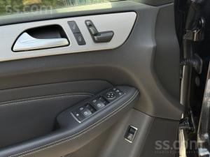 Melns Mercedes-Benz ML 350 2011 Jūrmala, ar dzinēja tilpumu 3.00 L un nobraukumu 0 tūkst. km par 13550 €, foto 25 vietnē AUTOMOTO.COM.LV