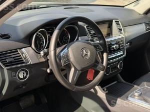 Melns Mercedes-Benz ML 350 2011 Jūrmala, ar dzinēja tilpumu 3.00 L un nobraukumu 0 tūkst. km par 13550 €, foto 26 vietnē AUTOMOTO.COM.LV