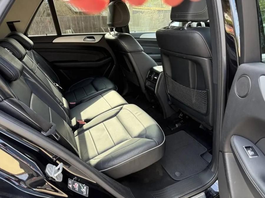 Melns Mercedes-Benz ML 350 2011 Jūrmala, ar dzinēja tilpumu 3.00 L un nobraukumu 235 tūkst. km par 9700 €, foto 22 vietnē AUTOMOTO.COM.LV
