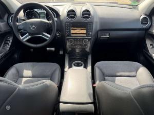 Black Mercedes-Benz ML 350 2011 in Vilnius, with an engine capacity of 3.00 L and mileage of 264 thousand km for 8950 €, photo 10 on AUTOMOTO.COM.LV