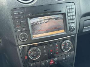 Black Mercedes-Benz ML 350 2011 in Vilnius, with an engine capacity of 3.00 L and mileage of 264 thousand km for 8950 €, photo 13 on AUTOMOTO.COM.LV