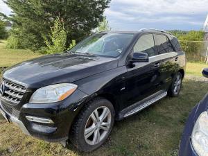 Melns Mercedes-Benz ML 350 2011 Viļņa, ar dzinēja tilpumu 3.50 L un nobraukumu 175 tūkst. km par 6500 €, foto 4 vietnē AUTOMOTO.COM.LV
