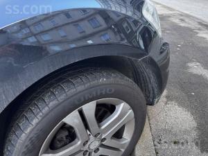 Melns Mercedes-Benz ML 350 2011 Rīga, ar dzinēja tilpumu 3.50 L un nobraukumu 226 tūkst. km par 7800 €, foto 18 vietnē AUTOMOTO.COM.LV