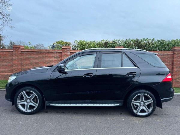 Black Mercedes-Benz ML 350 2012 in Telschi, with an engine capacity of 2.99 L and mileage of 157 thousand km for 7600 €, photo 8 on AUTOMOTO.COM.LV