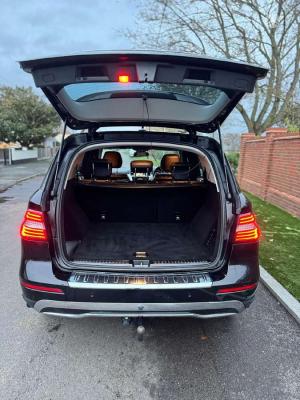 Black Mercedes-Benz ML 350 2012 in Telschi, with an engine capacity of 2.99 L and mileage of 157 thousand km for 7600 €, photo 12 on AUTOMOTO.COM.LV