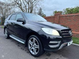 Melns Mercedes-Benz ML 350 2012 Kauņa, ar dzinēja tilpumu 3.50 L un nobraukumu 150 tūkst. km par 8000 €, foto 2 vietnē AUTOMOTO.COM.LV