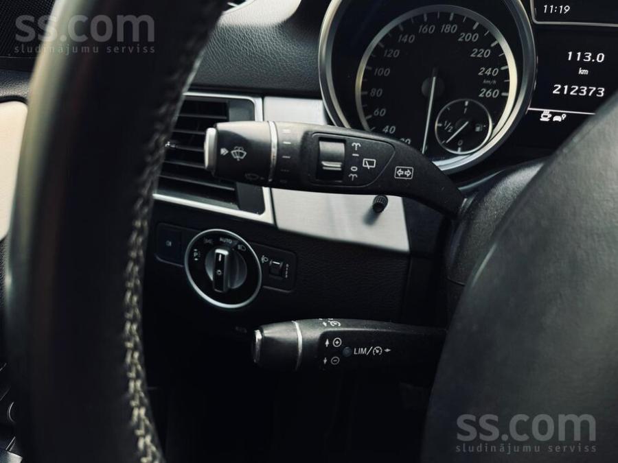 Black Mercedes-Benz ML 350 2012 in Cesis, with an engine capacity of 3.00 L and mileage of 0 thousand km for 14990 €, photo 26 on AUTOMOTO.COM.LV