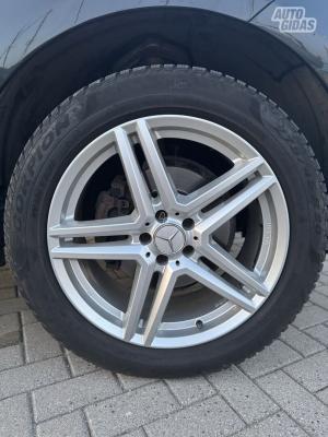 Melns Mercedes-Benz ML 350 2012 Klaipėda, ar dzinēja tilpumu 3.00 L un nobraukumu 260 tūkst. km par 12800 €, foto 14 vietnē AUTOMOTO.COM.LV