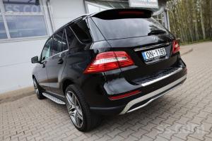 Melns Mercedes-Benz ML 350 2012 Rīga, ar dzinēja tilpumu 3.00 L un nobraukumu 0 tūkst. km par 12995 €, foto 6 vietnē AUTOMOTO.COM.LV