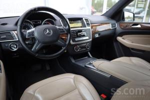 Melns Mercedes-Benz ML 350 2012 Rīga, ar dzinēja tilpumu 3.00 L un nobraukumu 0 tūkst. km par 12995 €, foto 12 vietnē AUTOMOTO.COM.LV