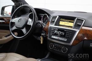 Melns Mercedes-Benz ML 350 2012 Rīga, ar dzinēja tilpumu 3.00 L un nobraukumu 0 tūkst. km par 12995 €, foto 15 vietnē AUTOMOTO.COM.LV