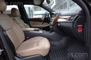 Melns Mercedes-Benz ML 350 2012 Rīga, ar dzinēja tilpumu 3.00 L un nobraukumu 0 tūkst. km par 12995 €, foto 16 vietnē AUTOMOTO.COM.LV