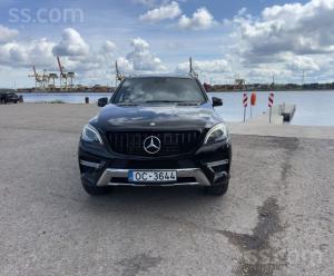 Melns Mercedes-Benz ML 350 2012 Rīga, ar dzinēja tilpumu 3.00 L un nobraukumu 341 tūkst. km par 13500 €, foto 13 vietnē AUTOMOTO.COM.LV