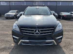Melns Mercedes-Benz ML 350 2012 Giraitė, ar dzinēja tilpumu 3.00 L un nobraukumu 221 tūkst. km par 7800 €, foto 3 vietnē AUTOMOTO.COM.LV